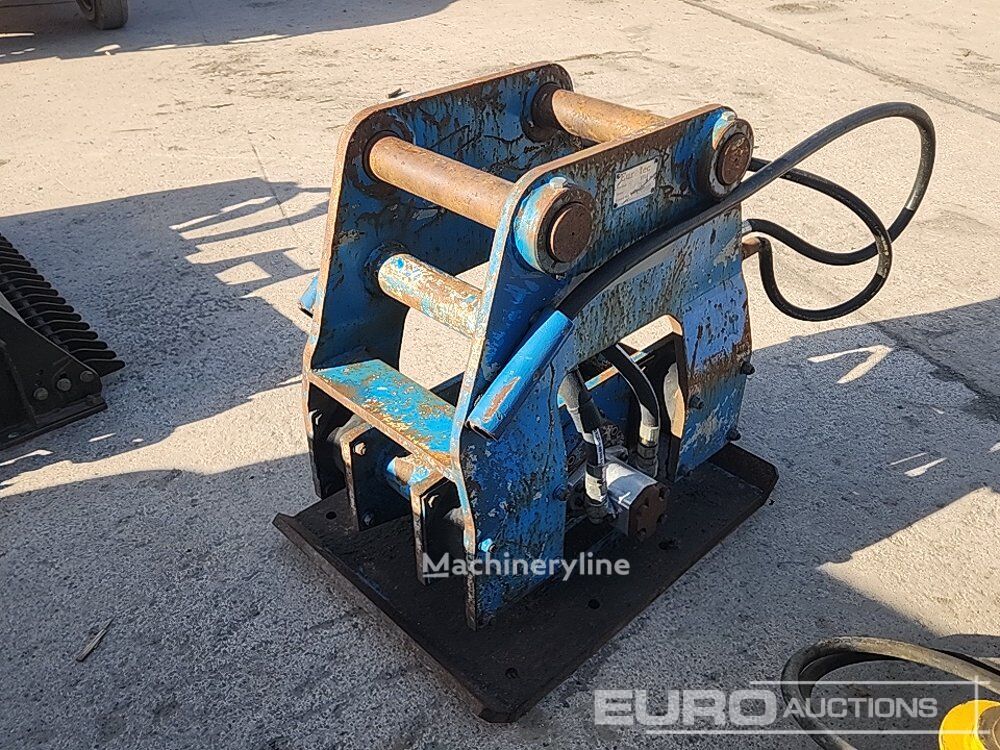 Prodaje se Hydraulic Compaction Plate 65mm Pin to suit 13 Ton Excavator vibro ploču za bager na aukciji