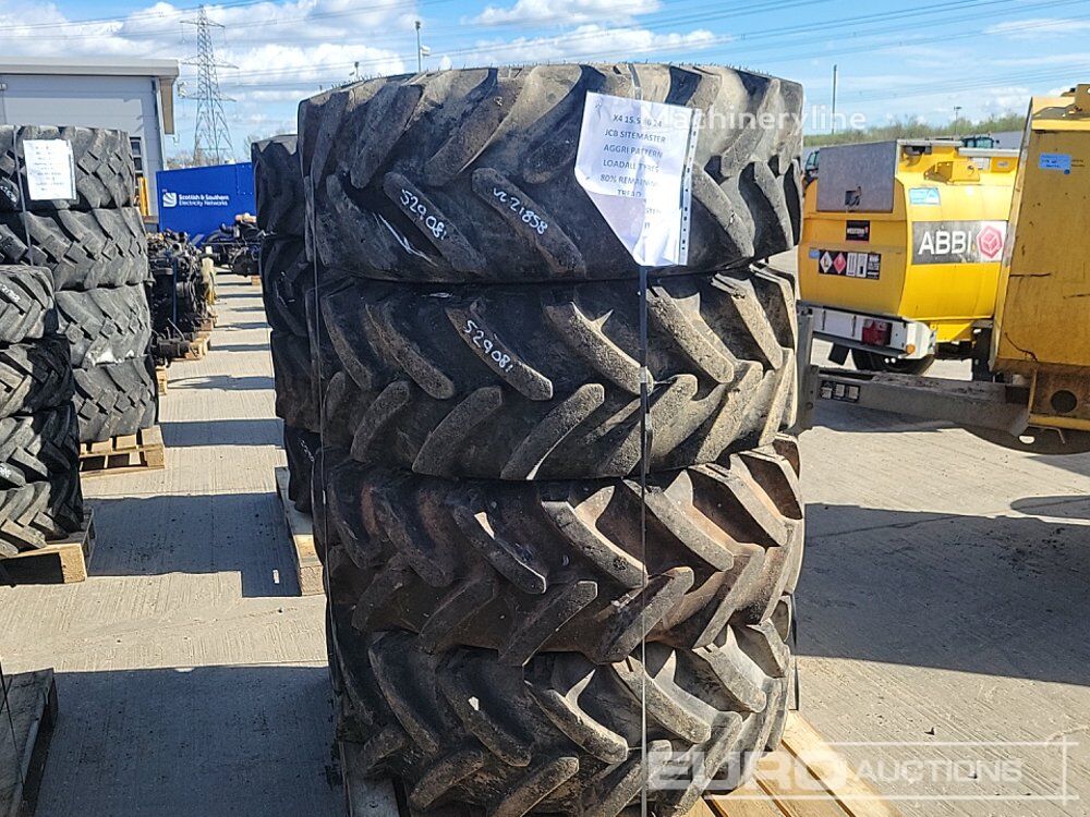 Prodaje se JCB 15.5/80-24 Tyre (4 of) gumi za prednje utovarivače na aukciji
