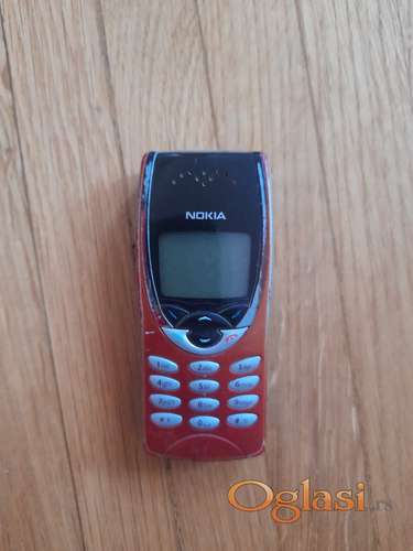 Nokia 8210