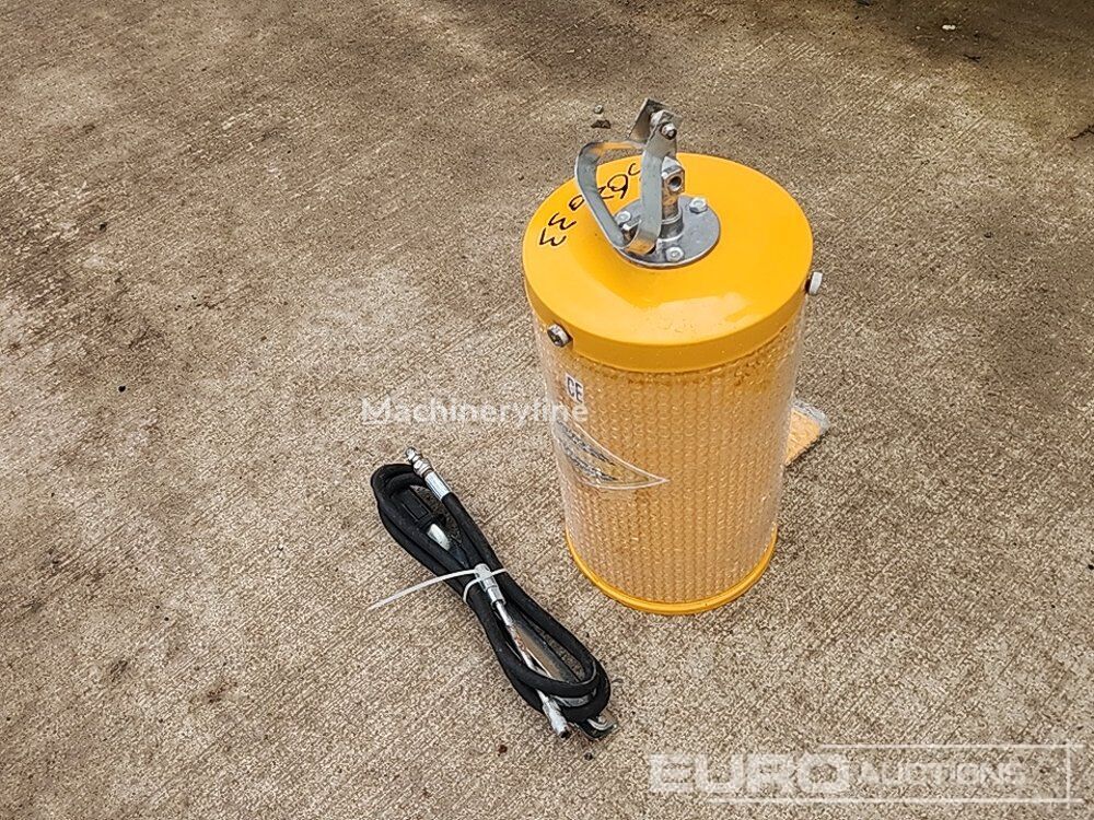 Prodaje se Grease Pump Bucket pumpu za mast na aukciji