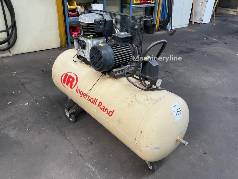 Prodaje se Ingersoll Rand 48974364 prenosivi kompresor na aukciji