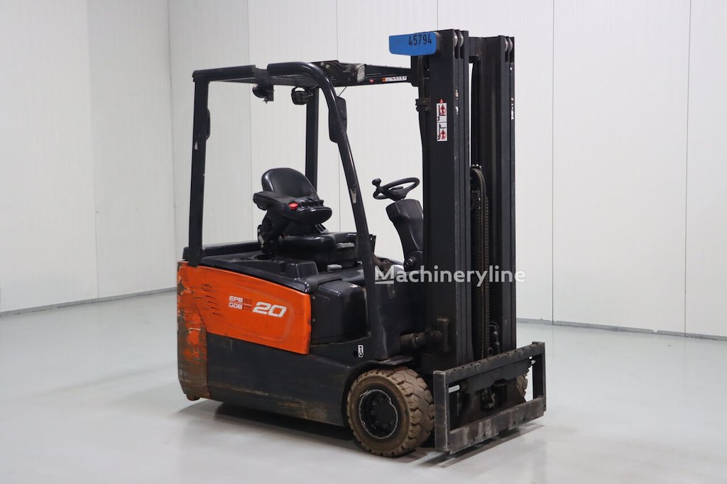 Doosan B20T-7 viljuškar na tri točka
