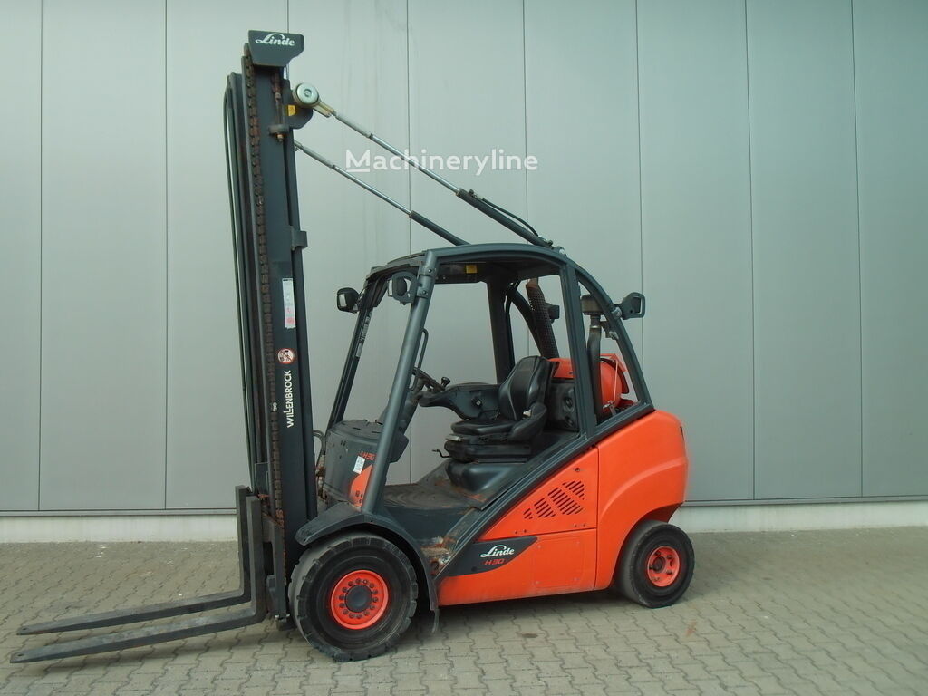 Linde H 30 T - 02 viljuškar na gas
