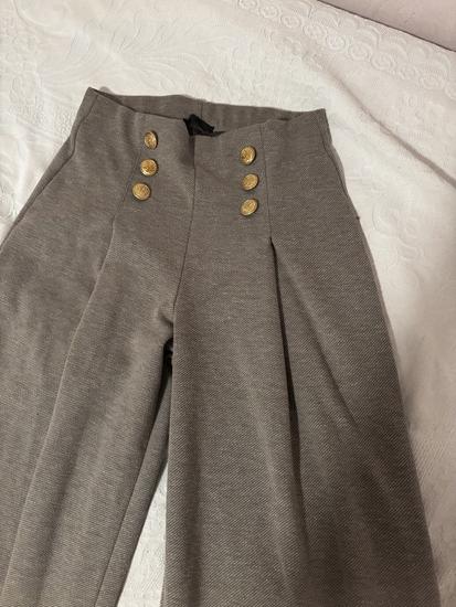 Zara pantalone