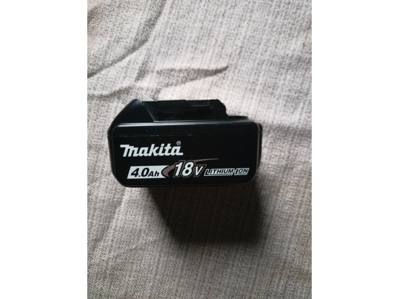 Makita 18V 4.0Ah