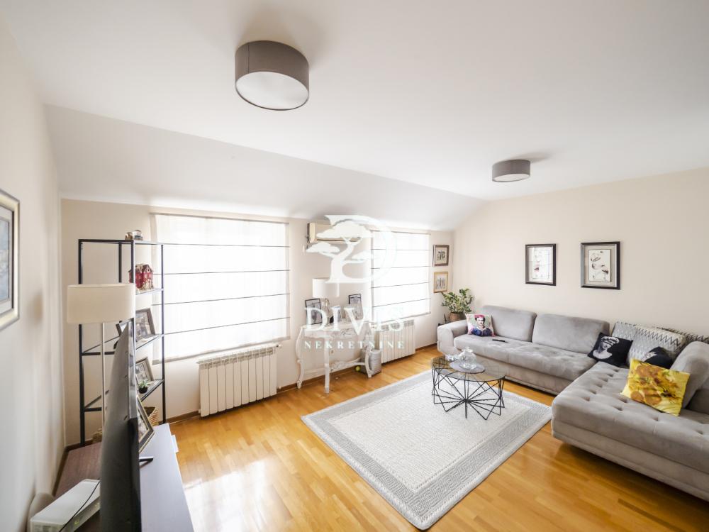Prespanska, Trosoban stan na prodaju, 94m2, 342.000€