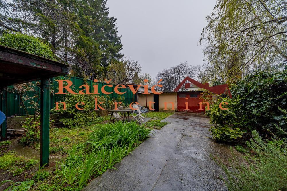 Brsjacka, Trosoban stan na prodaju, 114m2, 370.000€