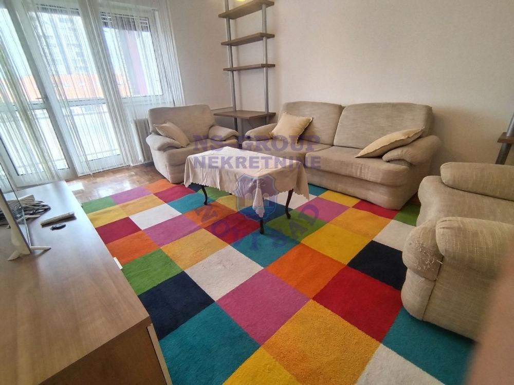 Trosoban stan na prodaju, 74m2, 205.800€