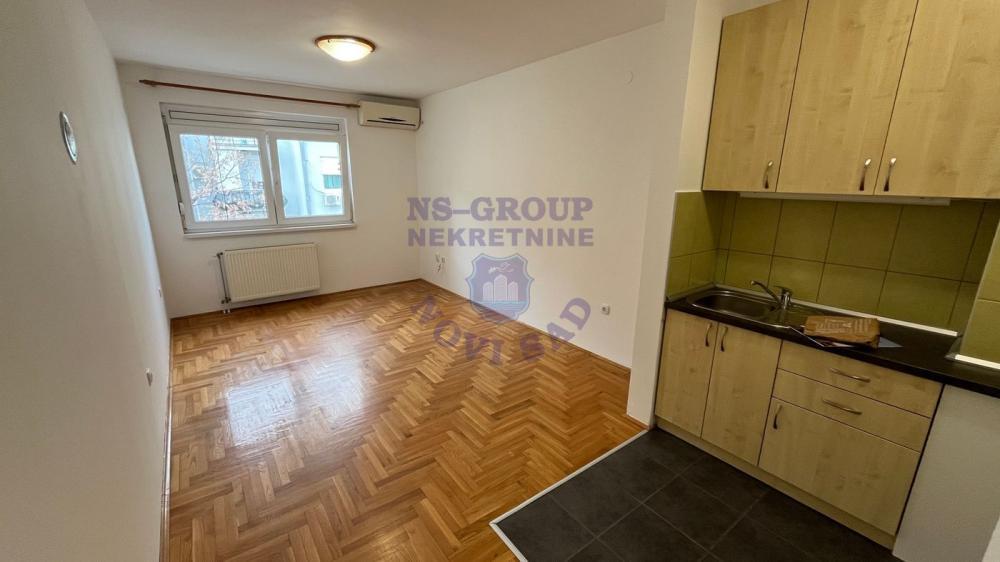 Dvosoban stan na prodaju, 41m2, 120.000€
