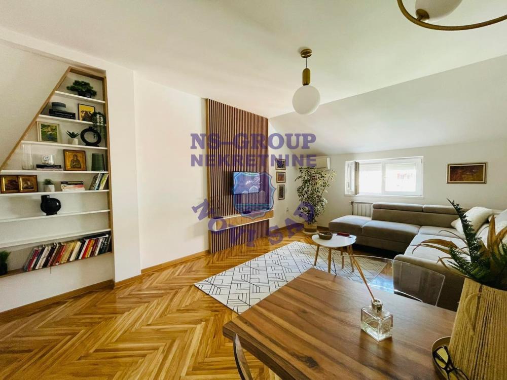 Trosoban stan na prodaju, 70m2, 195.700€
