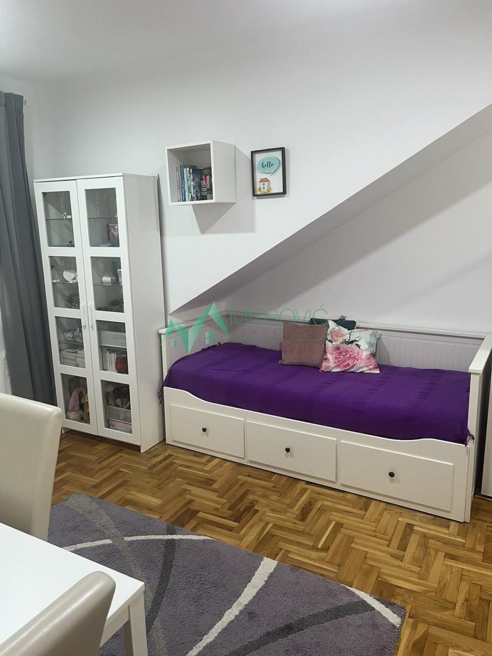 Jednoiposoban stan za izdavanje, 35m2, 350€