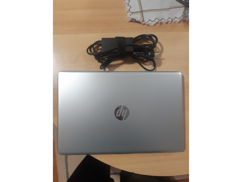 Lap top HP 250 G7