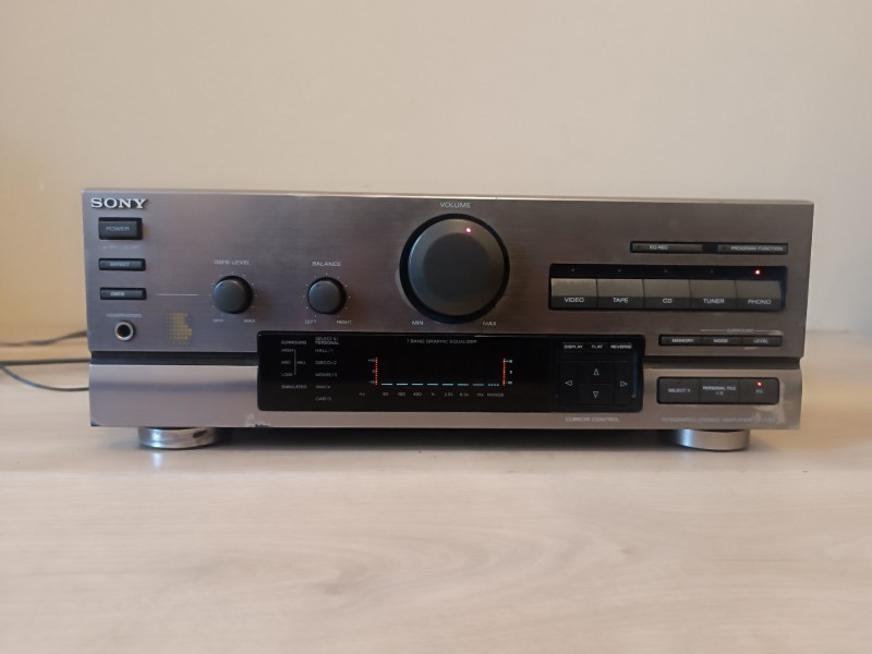 Sony TA-D507 Integrisano Stereo Pojačalo