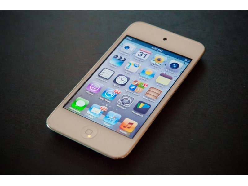 Apple iPod touch 4 8GB
