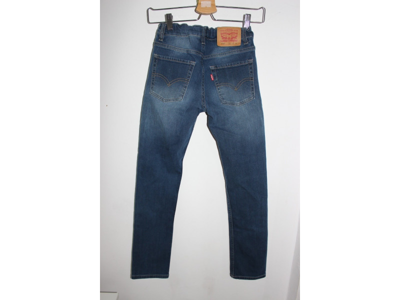 LEVIS farmerke decije skinny mode 510 u vel 26 ili 12 g