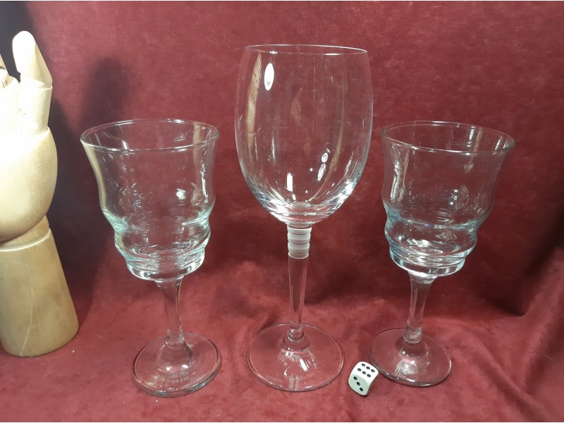 LOT ČAŠA 3 KOM RETRO KRISTAL - KRISTAL STAKLO