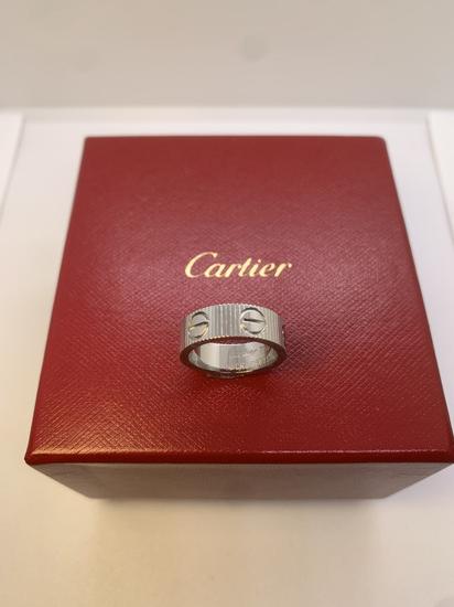 Cartier love unlimited prsten
