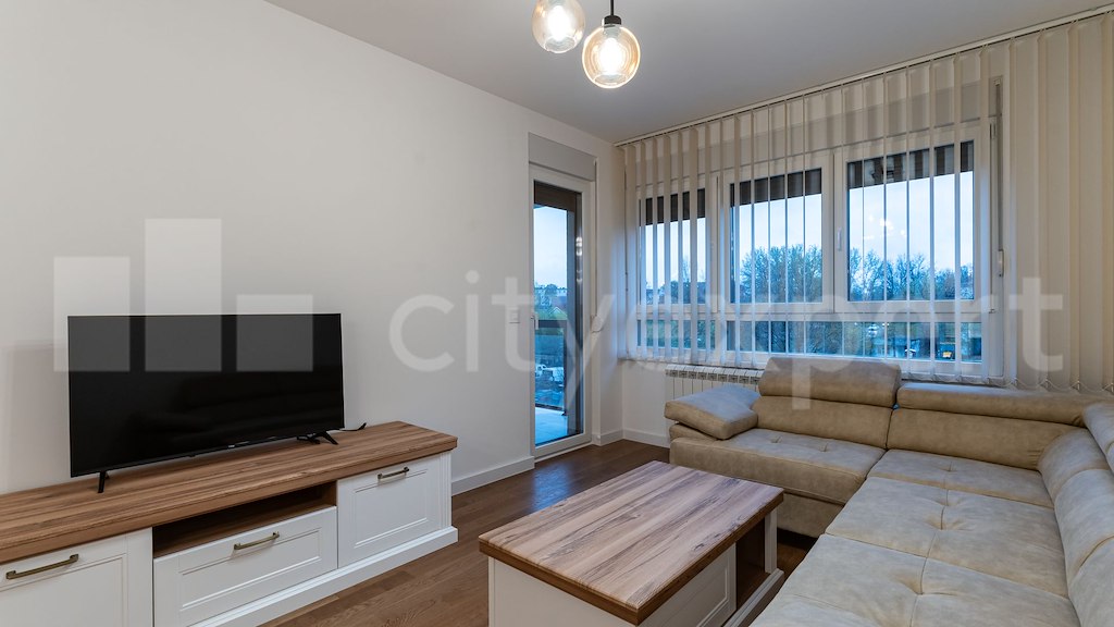 Stan za izdavanje BEZ PROVIZIJE: Dvosoban, 45m², Banatska, Zemun - 750€