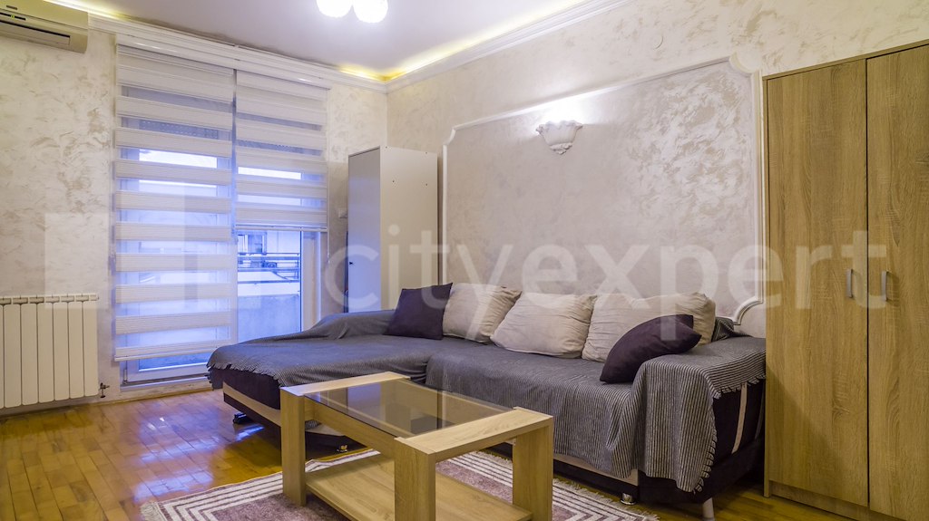 Stan za izdavanje BEZ PROVIZIJE: Dvosoban, 50m², Golubačka, Vračar - 800€