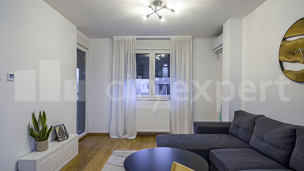Stan Izdavanje Novi Sad Bez skrivenih troškova - 36m², Đorđa Rajkovića, Novi Sad - 450€