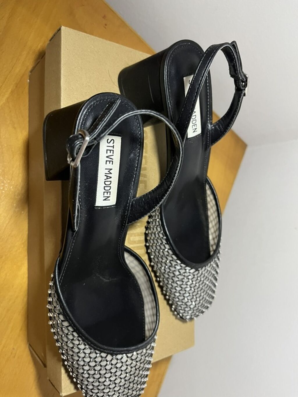 Steve Madden sandale – model Network - Boja: Black Mesh (crna mrežica