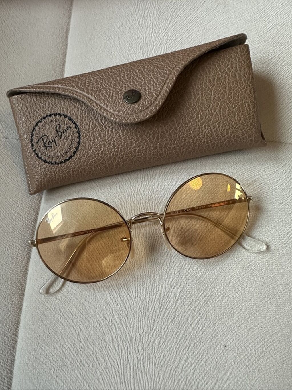 Ray-Ban RB1970 Oval naočare za sunce - Model: RB 1970 OVAL 001/B4 -