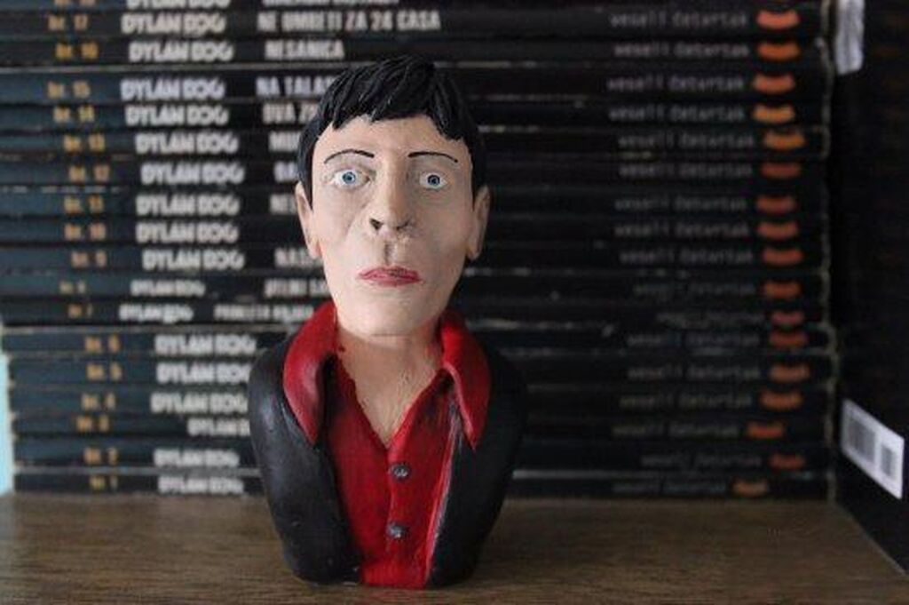 FIGURA DYLAN DOG, DILAN DOG FIGURA, RUČNI RAD | Unikatna, ručno