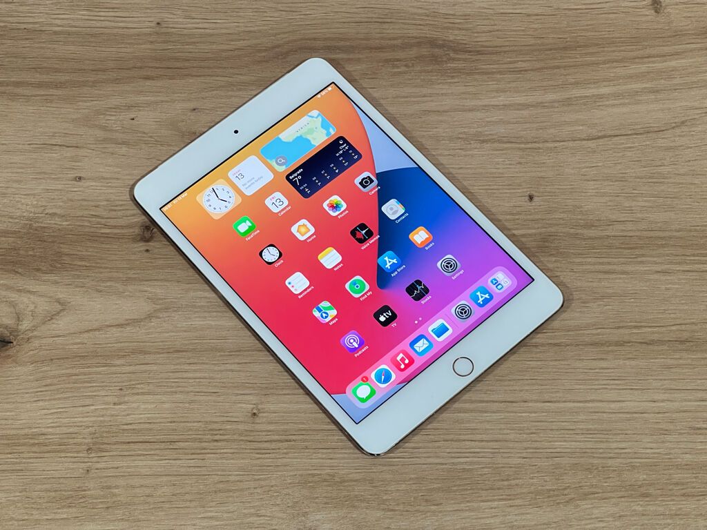 Apple iPad mini 4, 32gb, Gold, Cellular Boja kućišta: zlatna