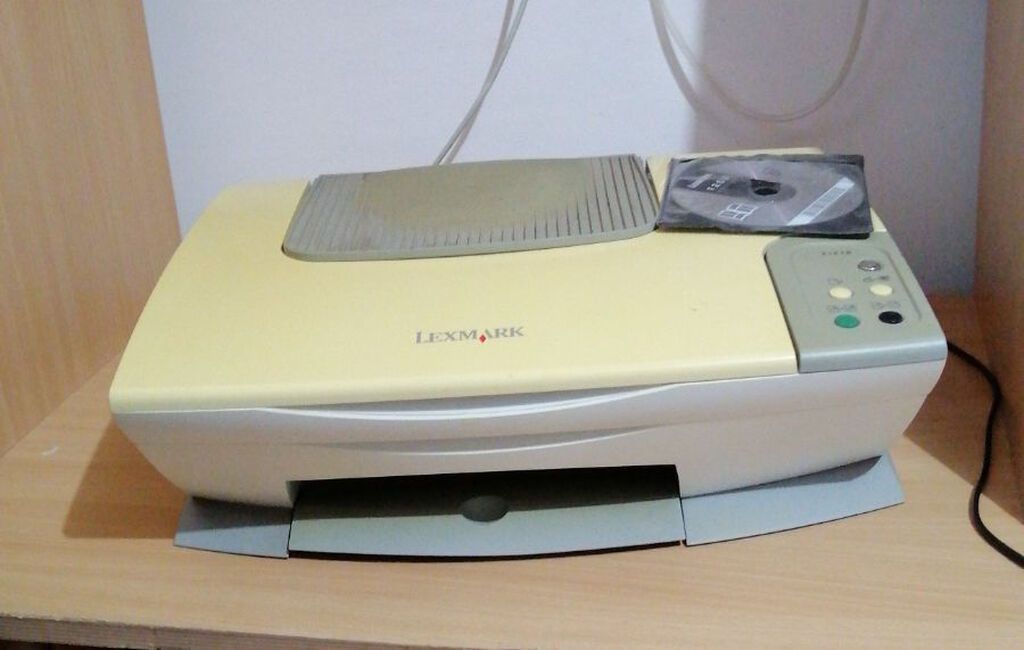 Lexmark multifunkcionalni uređaj (štampač/skener/kopir) - Model