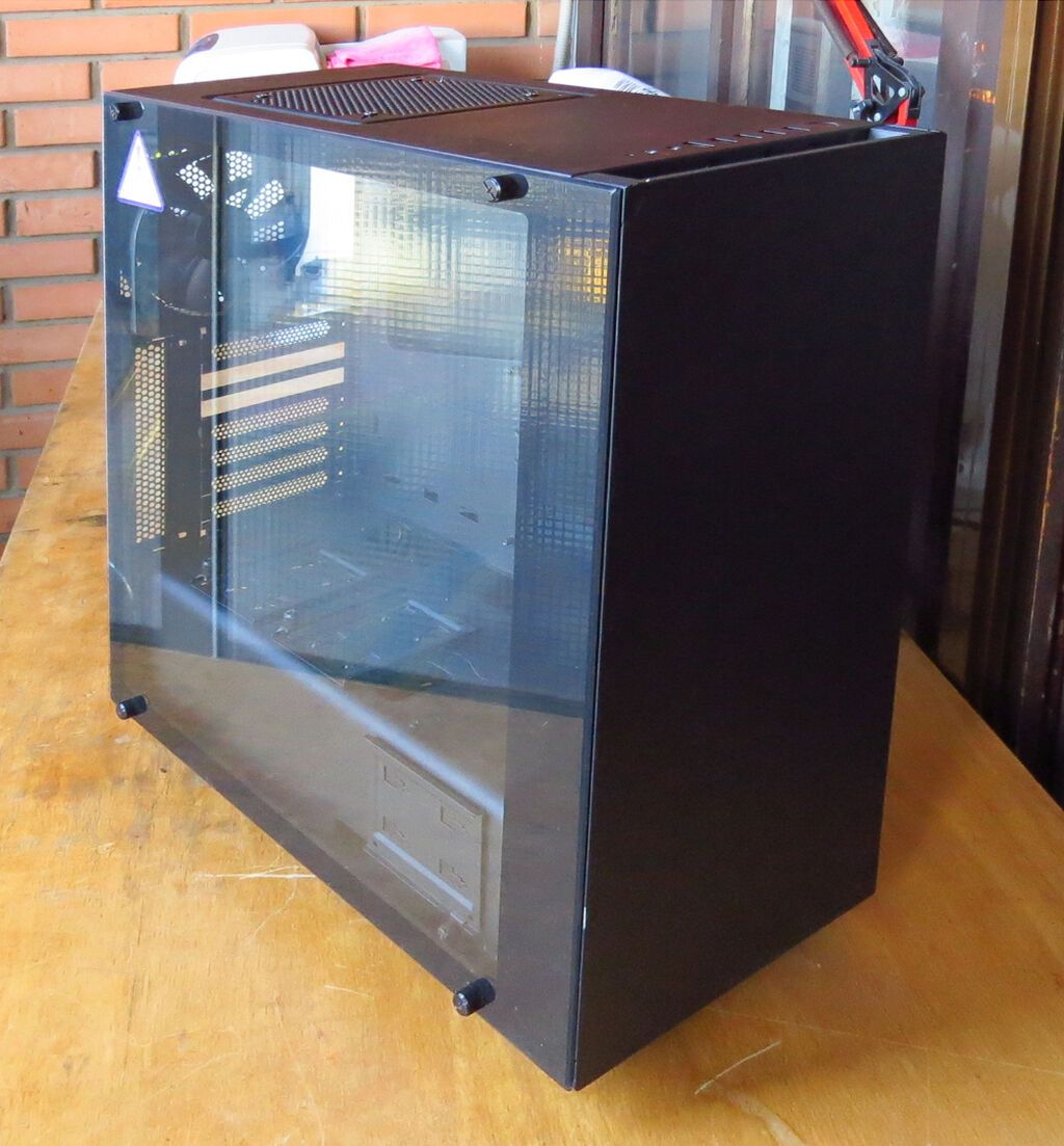 NZXT S340 Elite Black 4x NZXT Funs 2x140 + 2x120mm + HDMI NZXT S340