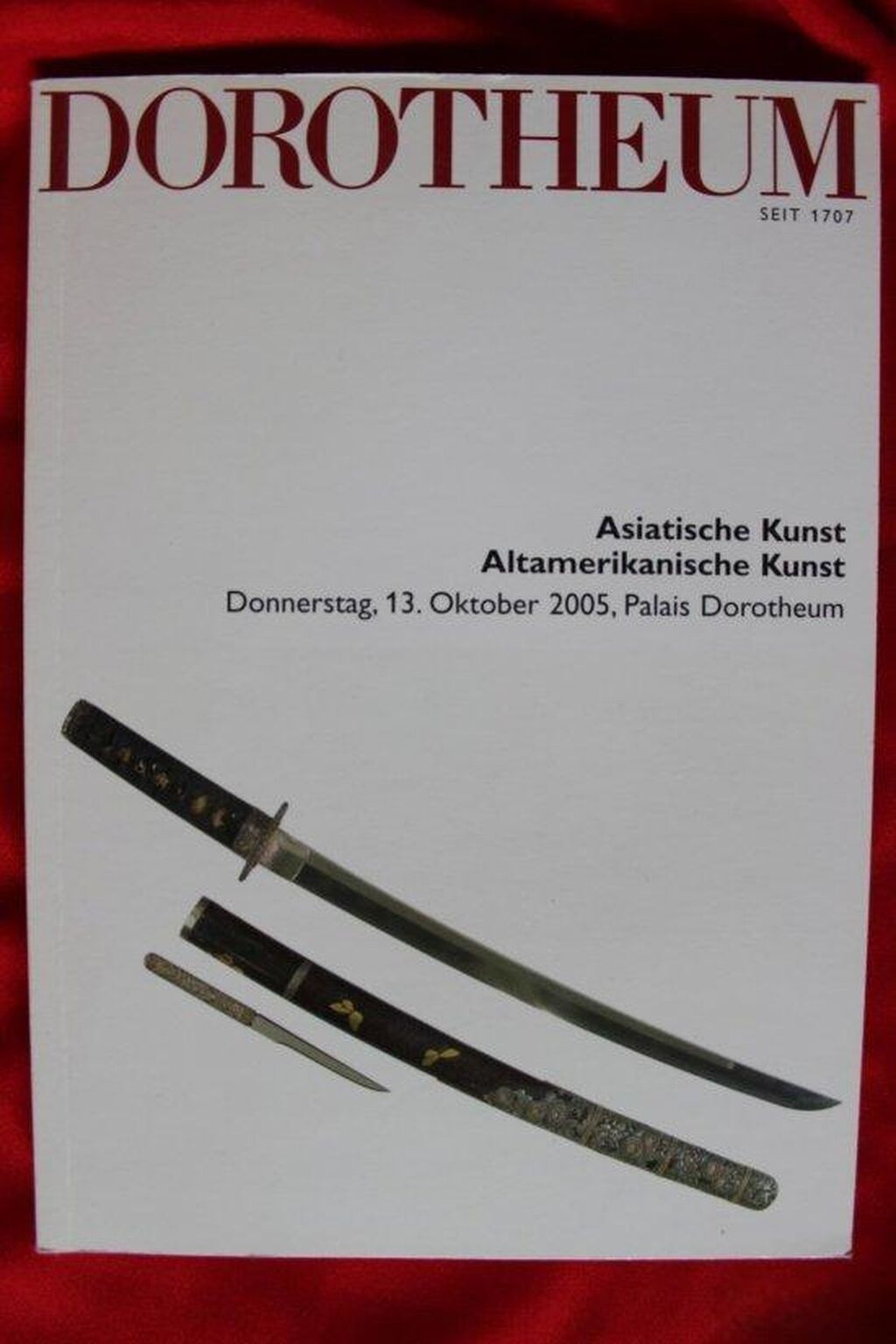 DOROTHEUM, ASIATISCHE KUNST, ALTAMERIKANISCHE KUNST | Aukcioni