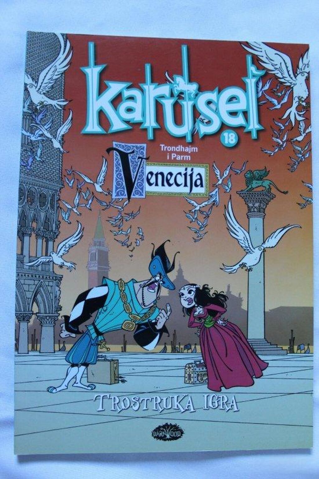 KARUSEL 18, VENECIJA 1, DARKWOOD | Karusel 18, Venecija. Perfektno