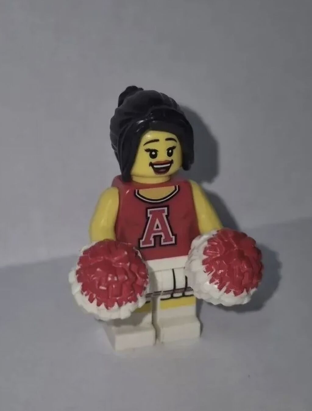 Lego figurica Cheerleader dobro očuvana original iz serije 8 iz 2012