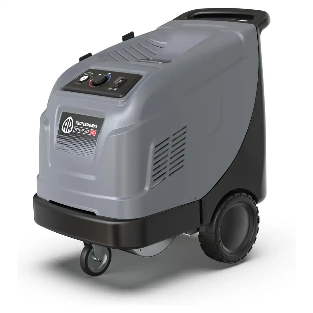 Annovi Reverberi Professional AR4-15.23HT – perač pod pritiskom sa toplom vodom (230 bar, 900 l/h, 110°C)