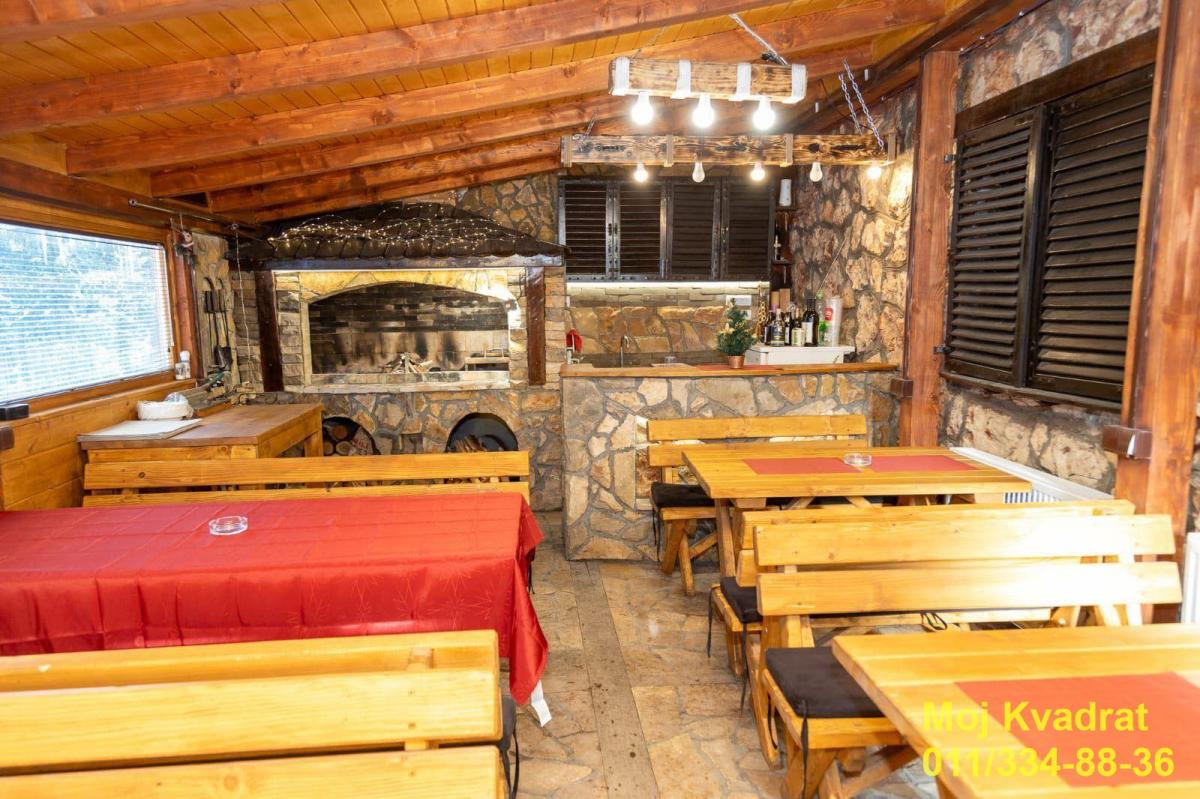 Kuća - Jahorina, - ID oglasa 22954
Kuća - Jahorina,   - ID oglasa 22954