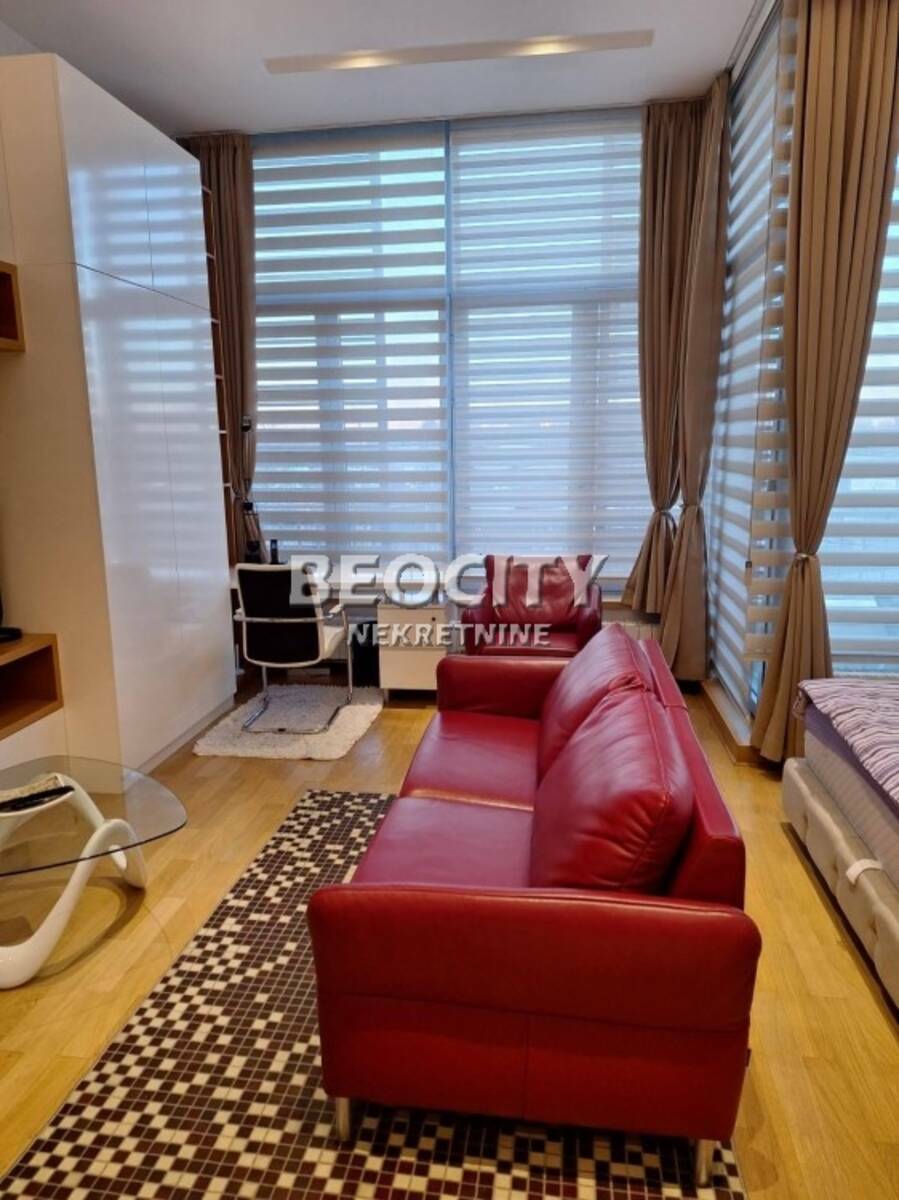 Jednosoban stan, Beograd - Stari Grad | Izdavanje · 41m² · 600€