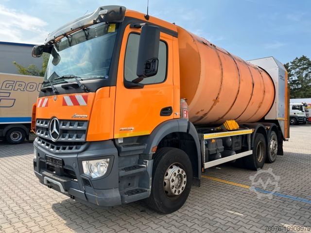 Kamion za odvoz smeća
MERCEDES-BENZ 2532 L 6x2/4 Faun Rotopress generalüberholt