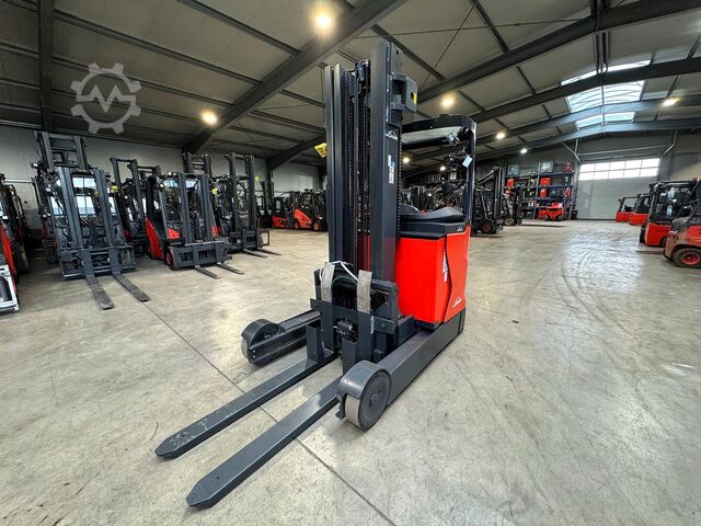 Reach truck
Linde R 20 HD [ID: 240]
