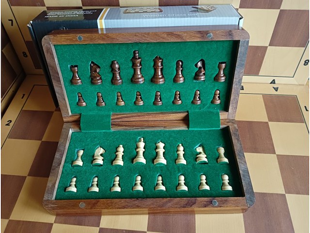 Magnetni Sah na preklop Indija 25,5 x 25,5 cm