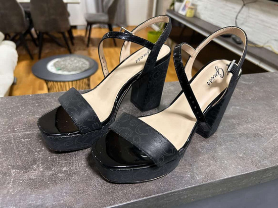 Guess sandale