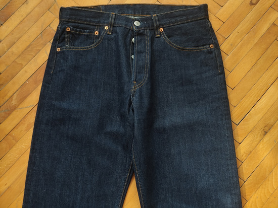 Nove bez etikete LEVIS 501 indigo w31 l32