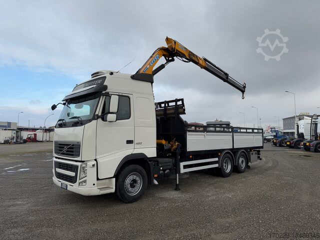 Kamion sa dizalicom
VOLVO FH 12.420