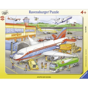 Ravensburger puzzle (slagalice) - Na arodromu