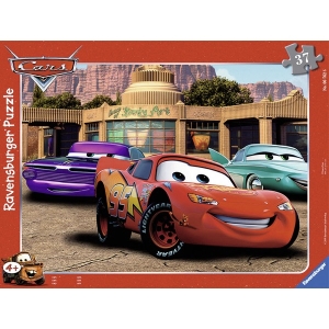 Ravensburger puzzle (slagalice) - Cars poziraju