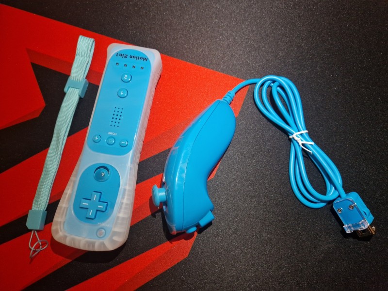 Wii Motion kontroler + Nunchack NOV plavi
