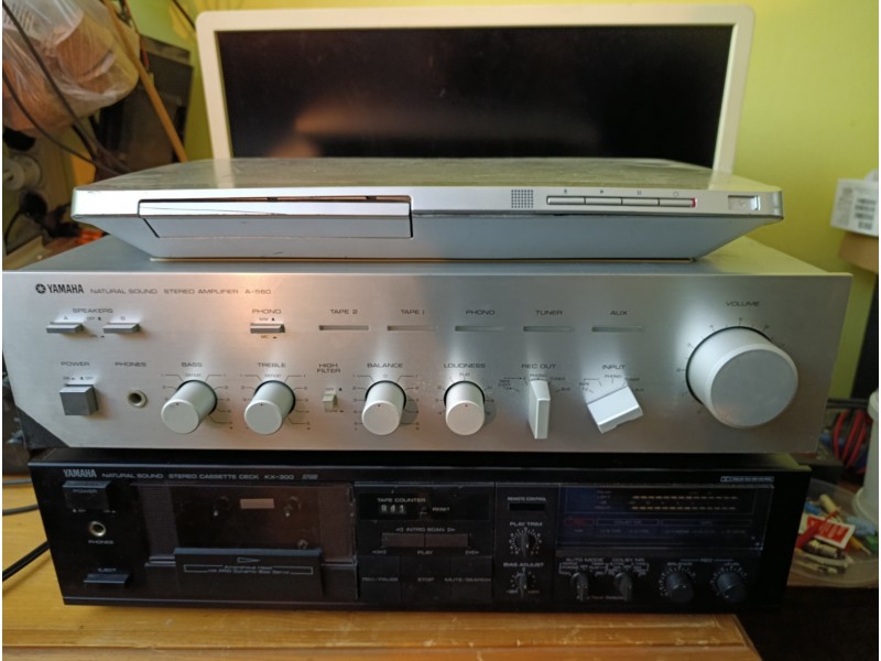 Yamaha A-560