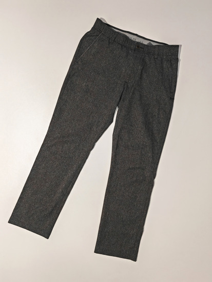 Under Armour ženske pantalone vel. 40-42