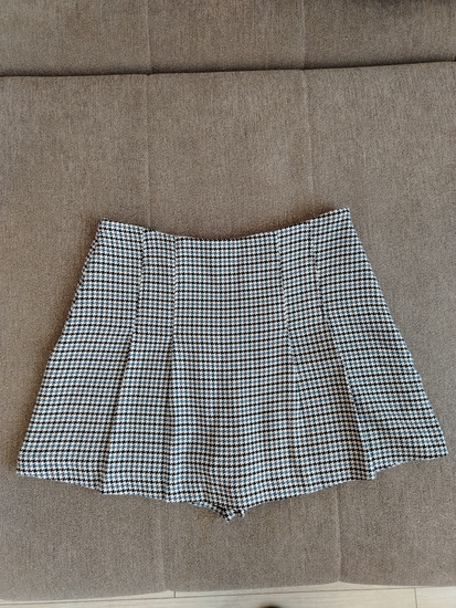 Zara skort samo danas 500din