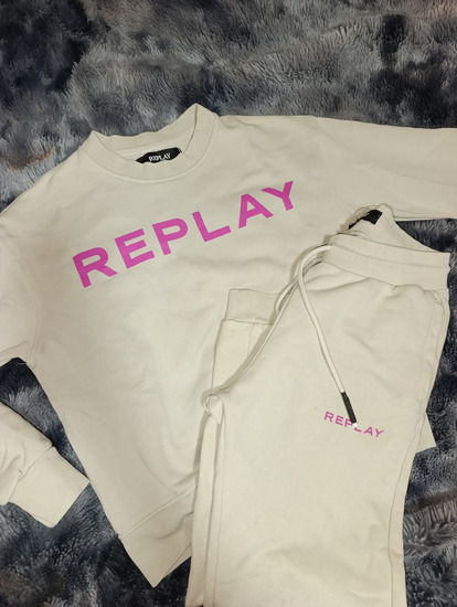Replay trenerka XS/S nova