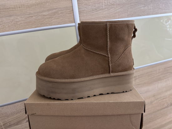 Ugg cizme